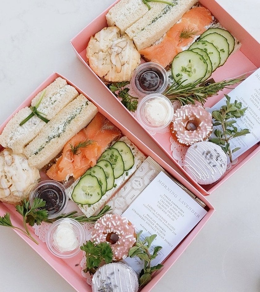 Afternoon Tea Box To Go | T E A B O X T O GO